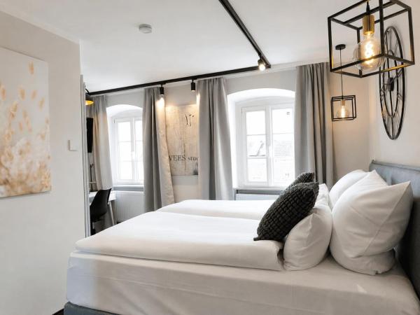 Nox Hotel - Digital-check-in - No Reception - Nahe Bretten & Karlsruhe - 4 Essence - Weingarten