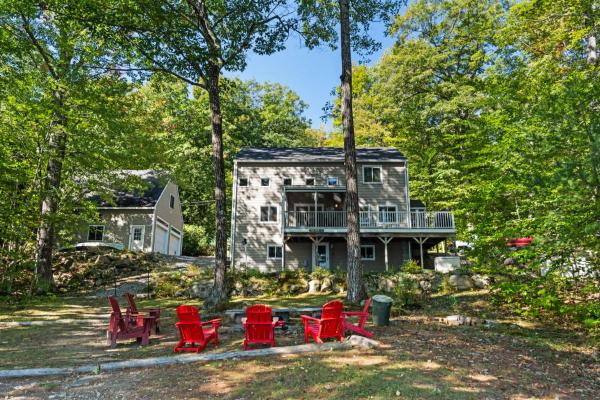 Waterfront 4br Lake House L Private Dock & Views - Bridgton, ME