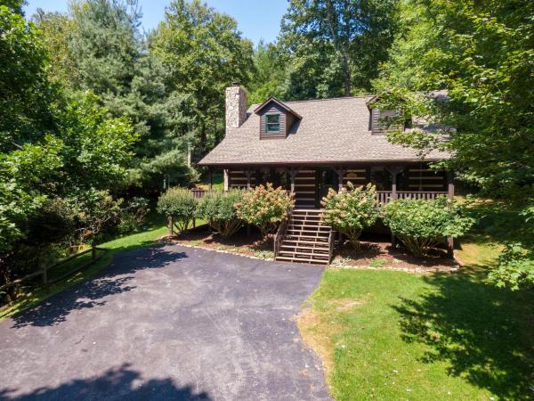 Hemlock Hideaway - Boone, NC
