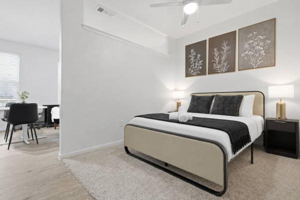 The Austin Haven Stylish 1bed + Pool&gym - Round Rock, TX