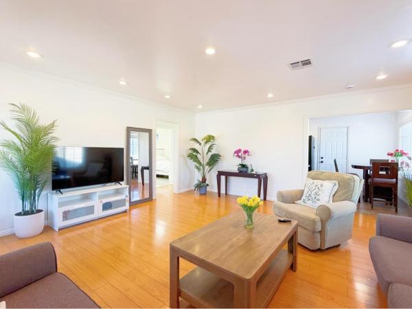 Cozy 2br Home Near Los Angeles & Disneyland - Pico Rivera, CA