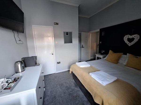 Work Stay Ready, Fast Wi-fi, Central - Southport