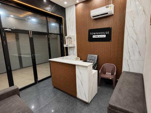 Townhouse Sri Golden Temple Amritsar Formerly Welnis Inn - Amritsar