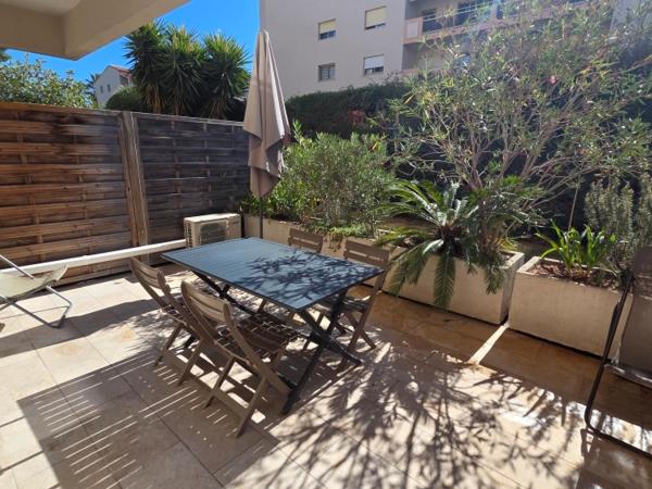 Studio Climatisé Avec Parking, 4 Pers, Centre Sainte-maxime - Fr-1-780-61 - Les Issambres