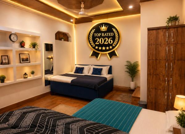 Radhamadhav Stayinn - Mathura