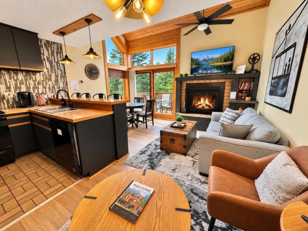 Lutsen Ski-in/ski-out Townhome | Pool, Gym, Sauna - ミネソタ州