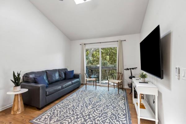 Dog Friendly Forest Ridge Condo Close To Beach - Amelia Island, FL