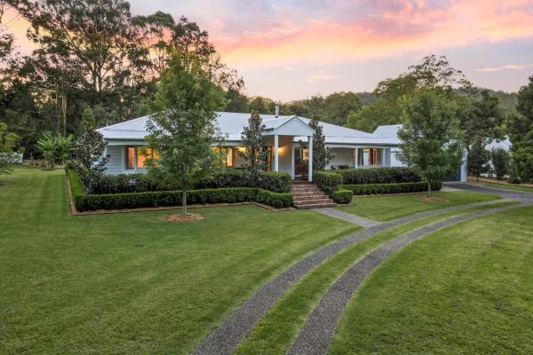 'Ksara' - 4-bed Walk To Berry Pool - Berry