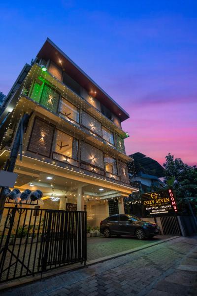 Cozy Seven - Kochi