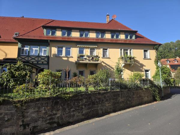 Seyfarthrooms - Ferienwohnung Zum Proviantladen Wehlen - Zentrale Lage Mit Idealer Anbindung An Das Wanderwegenetz Der Sächsischen Schweiz - Stadt Wehlen