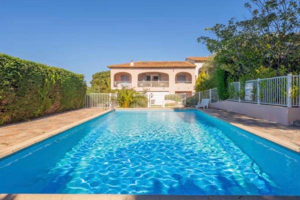 Studio In A Residence With Pool - Saint-tropez - Saint-Tropez