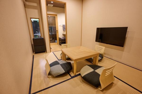 Tsumugi Horikawakichimonji - Kyoto