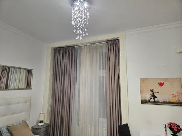 Central Rooms With Private Bathrooms - Budapest