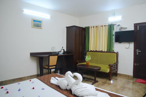 Periyar Nest Resort - Thekkady