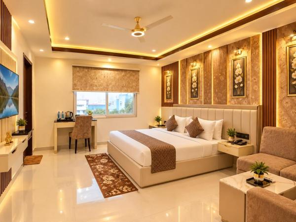 Unversty - New Delhi