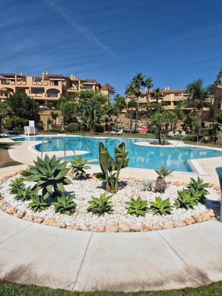 Luxury Apartment In Benahavis With Amazing Views - Costa del Sol