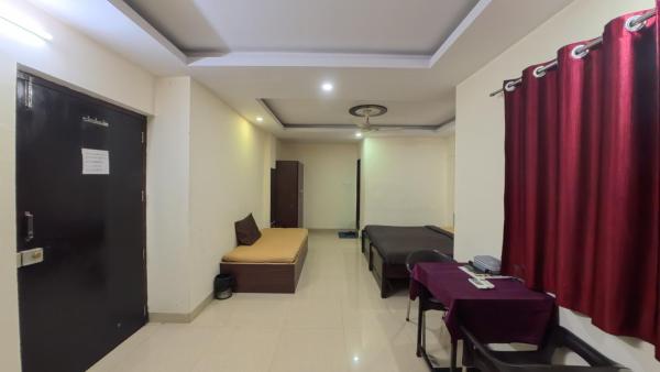 Vandan Villa Rooms - 나구푸르