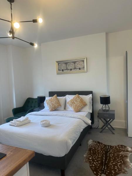 Enish Suites - Barnes