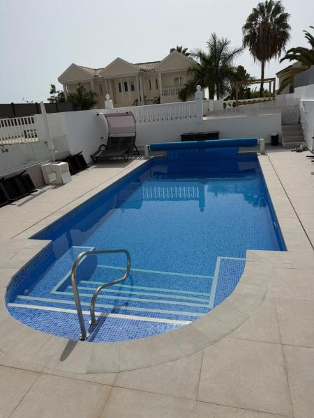 Villa Yvonne - Adeje