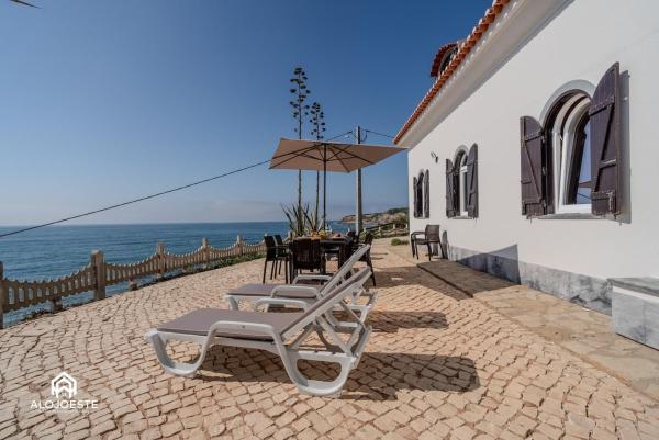 Atlantic Ocean Villa - 4 Bedrooms - Ocean Front - Torres Vedras