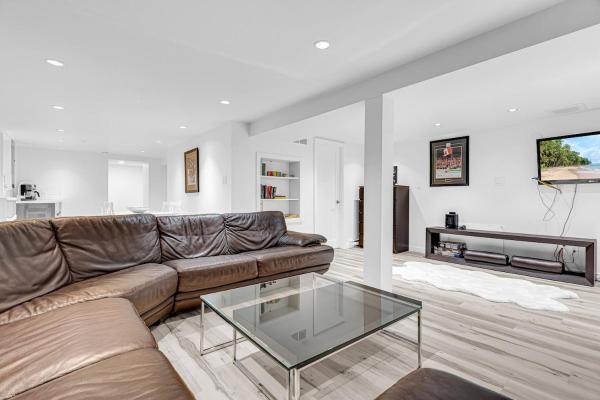 Comfortable 2-bed Suite Near Ubc - Vancouver