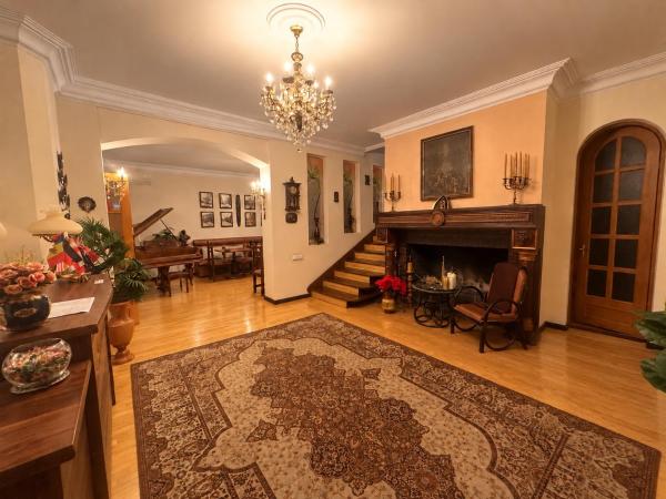 Hin Yerevantsi Hotel - Ereván