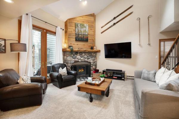 Deer Boulevard Hideaway In Avon Co - Avon, CO