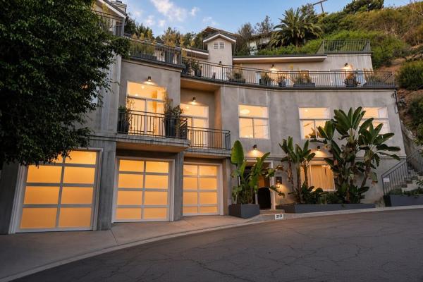 Luxury Hollywood Hills Home With Observatory Views - Burbank, CA