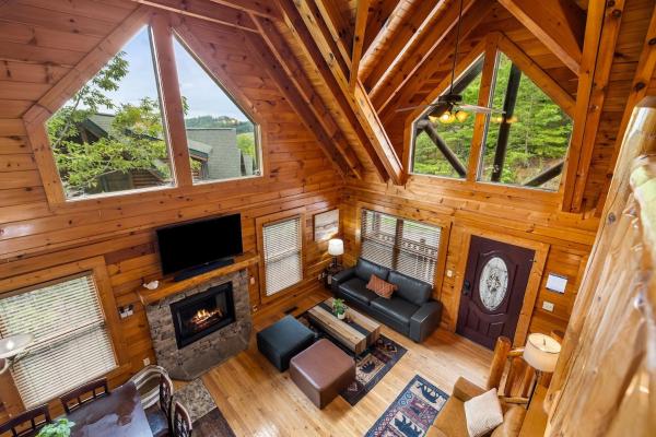 Grand 5-king Suite Cabin Views Hot Tub Pool - Townsend, TN