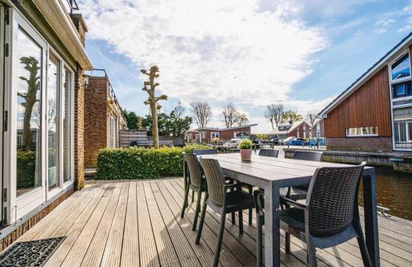Luxe Waterappartement Uitgeest Met Privé Terras | 6 Personen - Alkmaar
