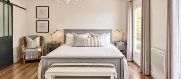 Stunning Bedroom Overlooking The Charente - Jarnac