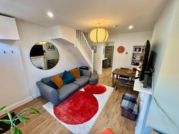 Quaint 2bdr City House Walk To Dublin Centre - Dublin, Ireland