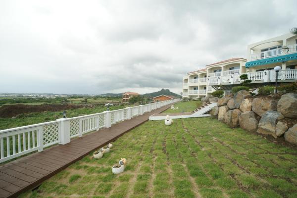 Jeju The Ocean Hill Pension - Jeju-do