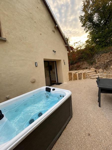 Gîte Des Fontaines, Entre Nature Et Jacuzzi - Bar-sur-Seine