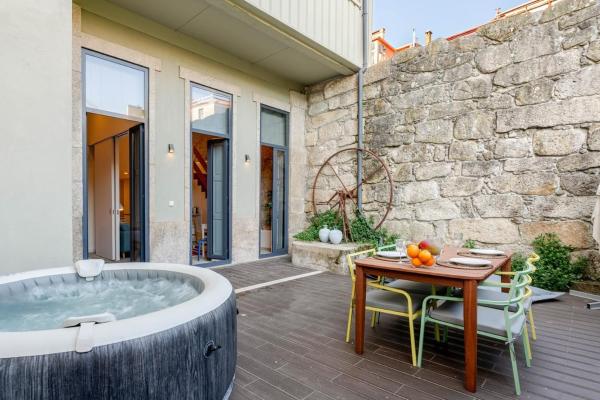 Invictus Escape – Jacuzzi & Charm In The City - Vila Nova de Gaia
