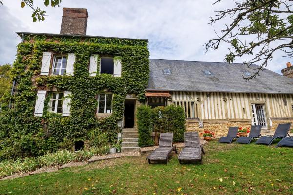 La Cour Mare - Normandy