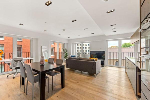 Chic Vauxhall Stay Near Central London - Royal Botanic Gardens, Kew