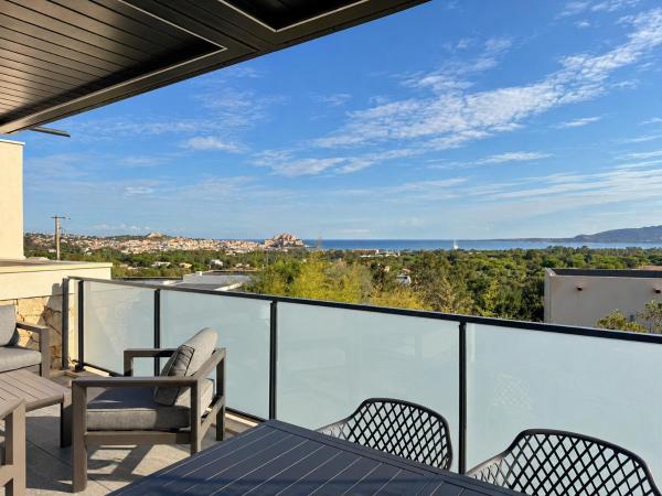 Magnifique T2 Vue Sur La Baie De Calvi - Calvi