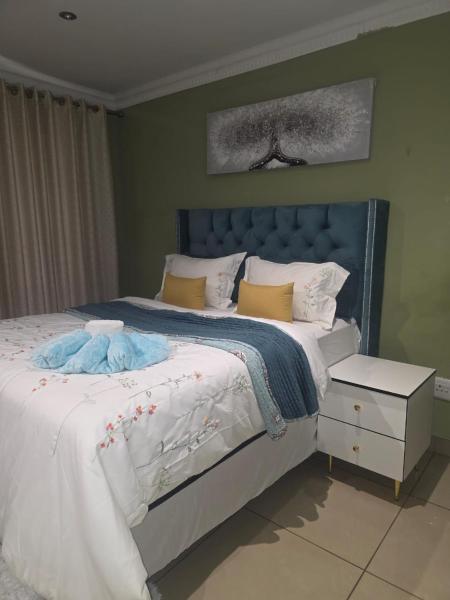 P S Guest House - Mmabatho
