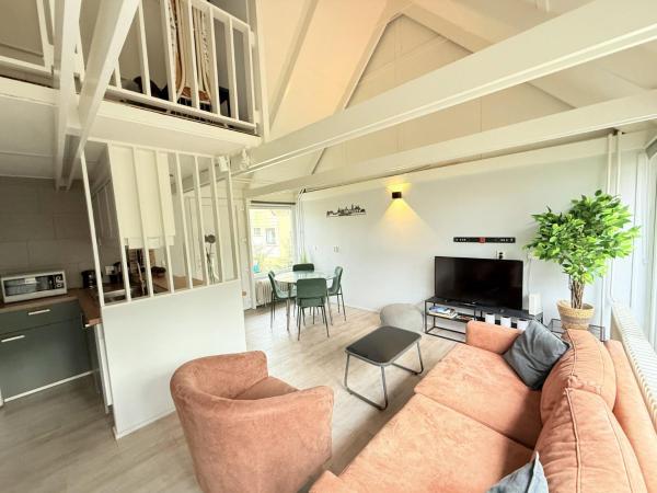 Holiday Home Bungalowpark Simpelveld - Alpha 61 By Interhome - Aachen