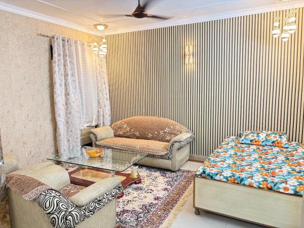 Sapphire Suites - Premium 2bhk For Couples - Panchkula