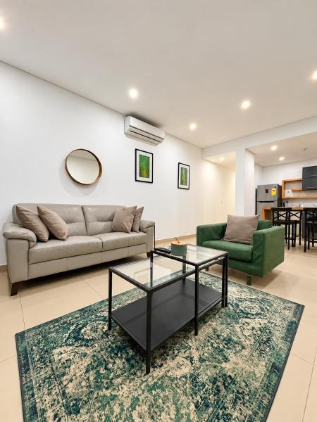 Cozy 2 Bedroom Apartment At Riviera Residence - Accra