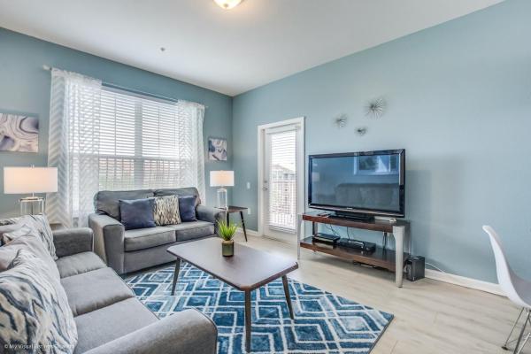 Stunning Top-floor Condo, Next To Clubhouse - Winter Garden