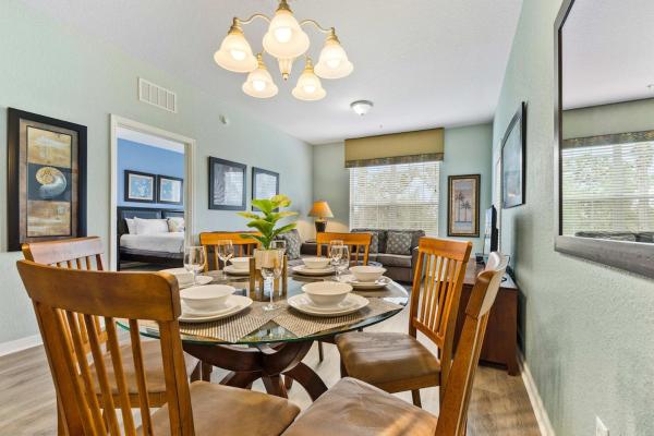 Vista Cay Condo W Free Resort Access, Near Disney - Orlando, FL