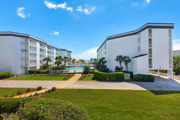 Super-comfy Seagrove Condo With Spacious Pool-view Balcony & Pickleball - Alys Beach, FL