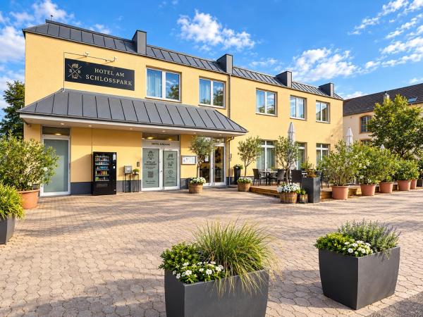 Hotel Am Schlosspark - Worms