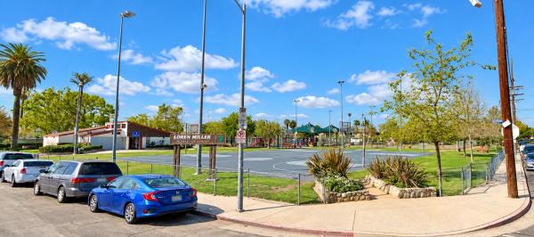 Azen Apt At Dalton - West Hollywood, CA