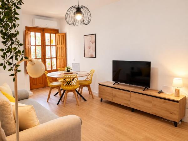 Céntrico Apartamento Con Parking Gratis - Cazorla