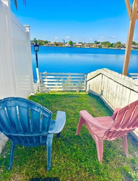 Charming Lakeview Retreat Private Entrance And Yard - Fort Lauderdale-Hollywood Airport (FLL)