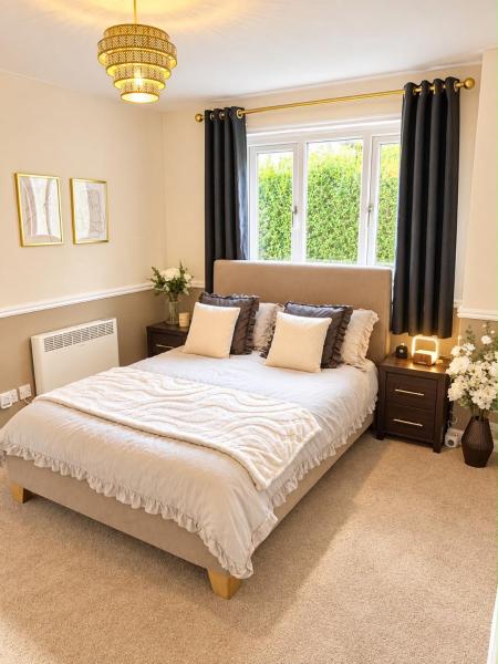 Cosy Flat 27 Jerviston Court Motherwell - Hamilton, UK